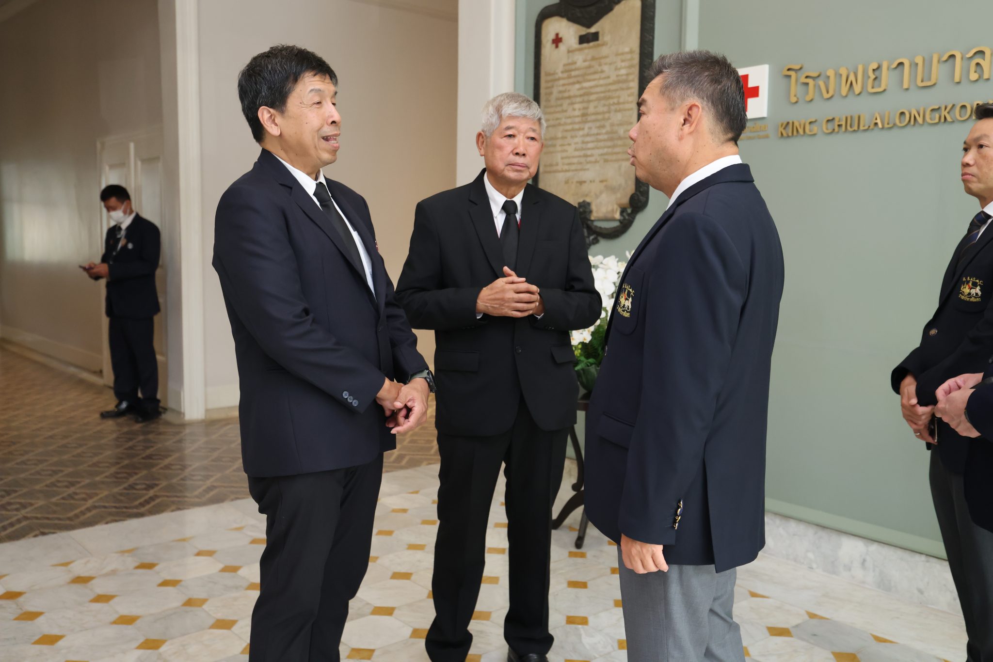 The Royal Bangkok Sports Club Donates to Southern Flood Victims – The ...